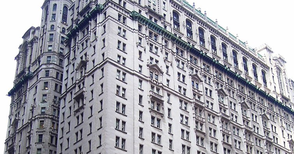 Cleaning the air in Trinity Buildings After 9/11 - Polygon Group